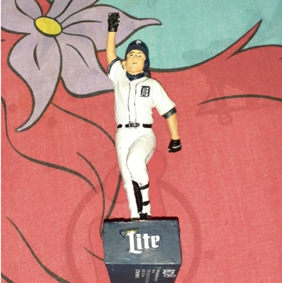 MLB | Other | 26 Magglio Ordonez Detroit Tigers Statue Figure | Poshmark